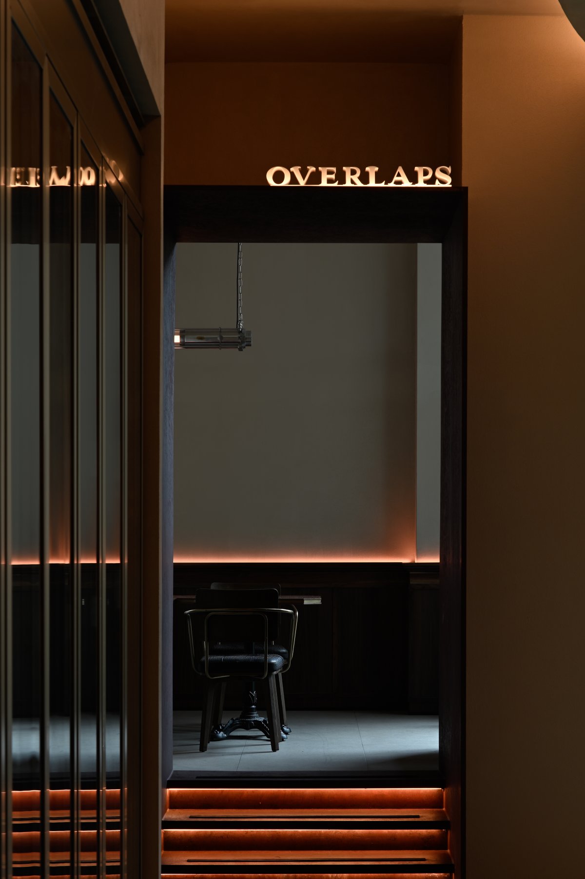 YinjiSpace - MET Creative Brand x OVERLAPS Restaurant